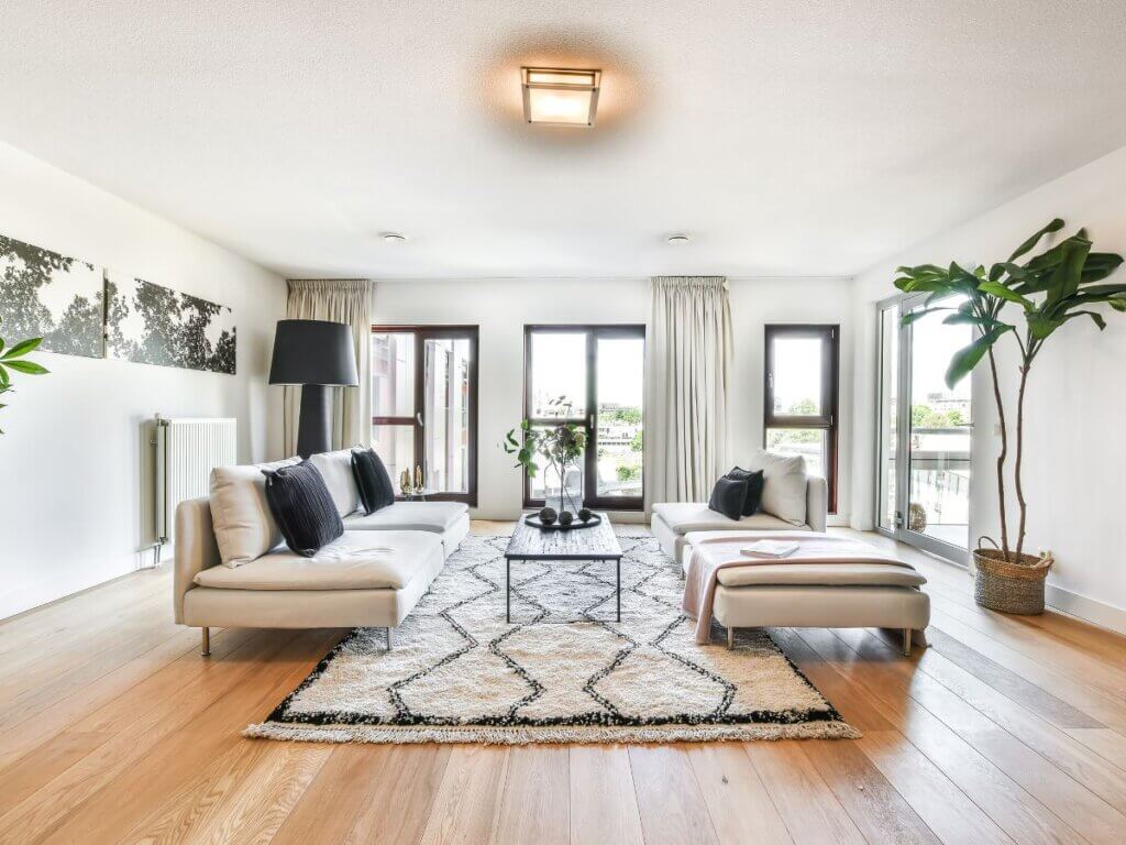 French Country Window Treatment: Style Explained